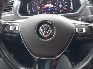 Black Volkswagen Tiguan 2019 in Dobele, with an engine capacity of 2.00 L and mileage of 255 thousand km for 17900 €, photo 15 on AUTOMOTO.COM.LV