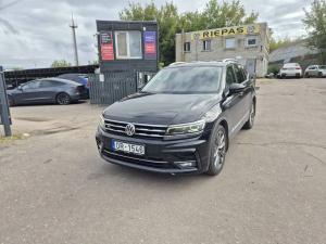 Melns Volkswagen Tiguan 2019 Rīga, ar dzinēja tilpumu 2.00 L un nobraukumu 253 tūkst. km par 18490 €, foto  vietnē AUTOMOTO.COM.LV