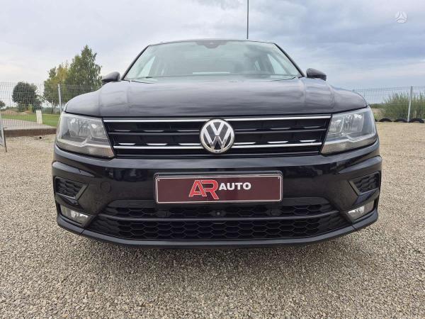 Melns Volkswagen Tiguan 2019 Kuršėnai, ar dzinēja tilpumu 1.97 L un nobraukumu 268 tūkst. km par 15900 €, foto 9 vietnē AUTOMOTO.COM.LV