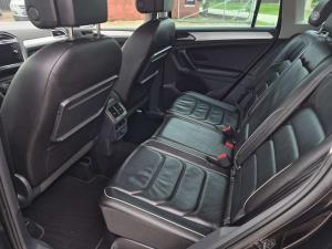 Melns Volkswagen Tiguan 2019 Kuršėnai, ar dzinēja tilpumu 1.97 L un nobraukumu 268 tūkst. km par 15900 €, foto 12 vietnē AUTOMOTO.COM.LV