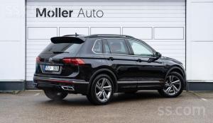 Black Volkswagen Tiguan 2020 in Riga, with an engine capacity of 1.50 L and mileage of 82 thousand km for 26600 €, photo 3 on AUTOMOTO.COM.LV