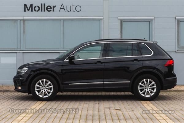 Black Volkswagen Tiguan 2020 in Ventspils, with an engine capacity of 2.00 L and mileage of 172 thousand km for 18958 €, photo 2 on AUTOMOTO.COM.LV