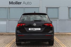 Melns Volkswagen Tiguan 2020 Ventspils, ar dzinēja tilpumu 2.00 L un nobraukumu 172 tūkst. km par 18958 €, foto 4 vietnē AUTOMOTO.COM.LV