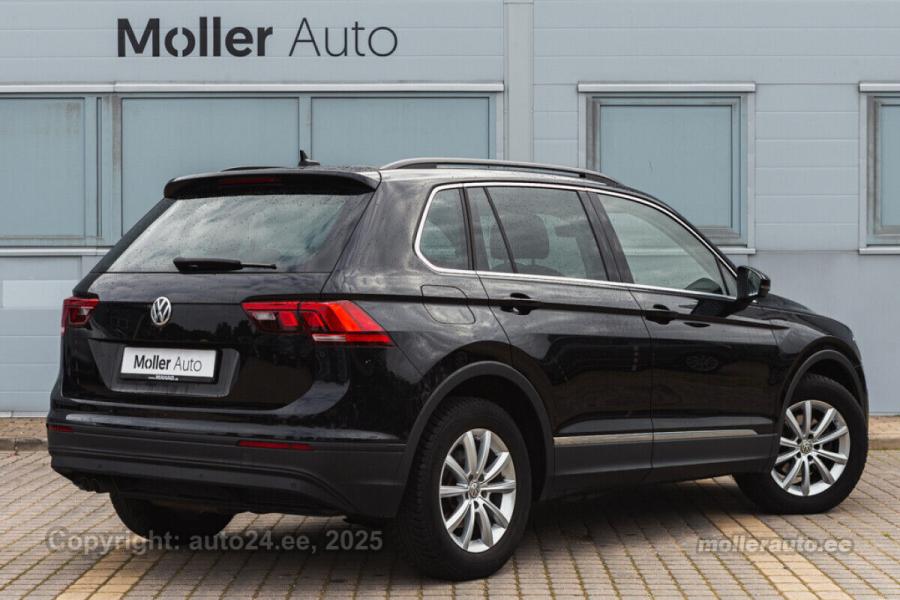Melns Volkswagen Tiguan 2020 Ventspils, ar dzinēja tilpumu 2.00 L un nobraukumu 172 tūkst. km par 18958 €, foto 5 vietnē AUTOMOTO.COM.LV