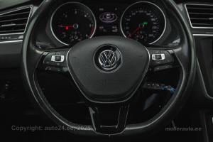 Melns Volkswagen Tiguan 2020 Ventspils, ar dzinēja tilpumu 2.00 L un nobraukumu 172 tūkst. km par 18958 €, foto 19 vietnē AUTOMOTO.COM.LV