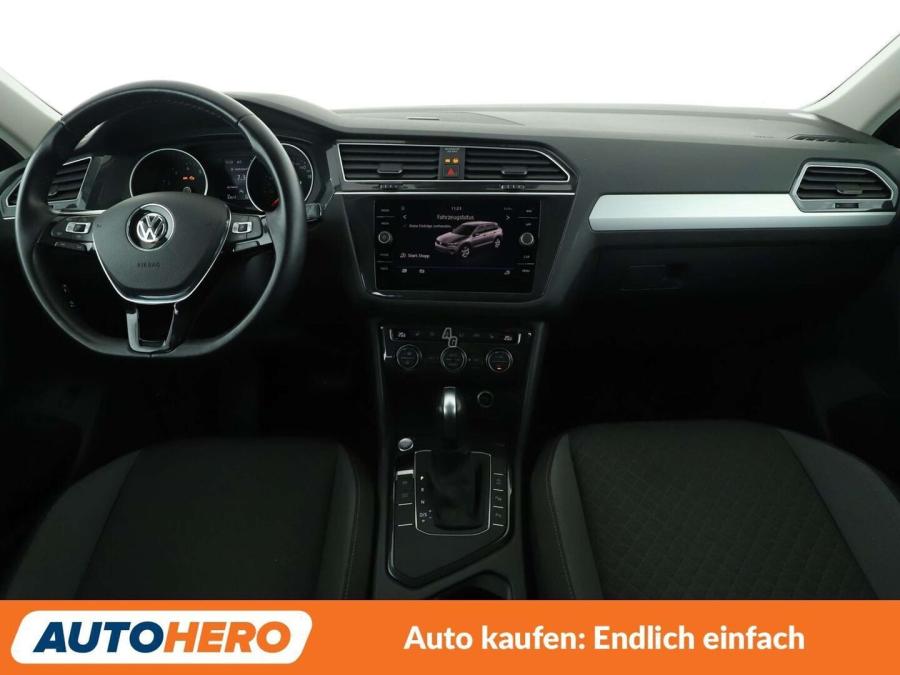 Melns Volkswagen Tiguan 2020 Kauņa, ar dzinēja tilpumu 1.50 L un nobraukumu 64 tūkst. km par 25603 €, foto 12 vietnē AUTOMOTO.COM.LV