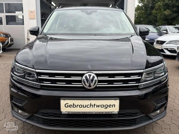 Melns Volkswagen Tiguan 2020 Kauņa, ar dzinēja tilpumu 2.00 L un nobraukumu 91 tūkst. km par 23428 €, foto 3 vietnē AUTOMOTO.COM.LV
