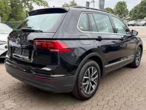 Melns Volkswagen Tiguan 2020 Kauņa, ar dzinēja tilpumu 2.00 L un nobraukumu 91 tūkst. km par 23428 €, foto 7 vietnē AUTOMOTO.COM.LV