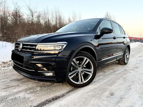 Black Volkswagen Tiguan 2020 in Kaunas, with an engine capacity of 1.50 L and mileage of 170 thousand km for 19999 €, photo 2 on AUTOMOTO.COM.LV
