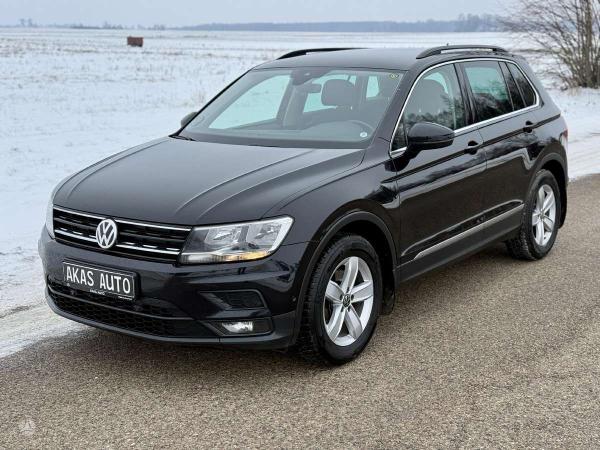 Black Volkswagen Tiguan 2020 in Vilkaviskis, with an engine capacity of 1.97 L and mileage of 265 thousand km for 16800 €, photo 1 on AUTOMOTO.COM.LV