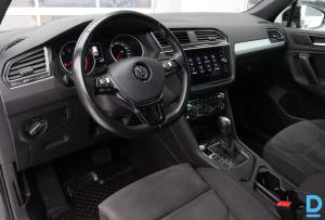 Melns Volkswagen Tiguan 2020 Rīga, ar dzinēja tilpumu 1.50 L un nobraukumu 177 tūkst. km par 18400 €, foto 4 vietnē AUTOMOTO.COM.LV