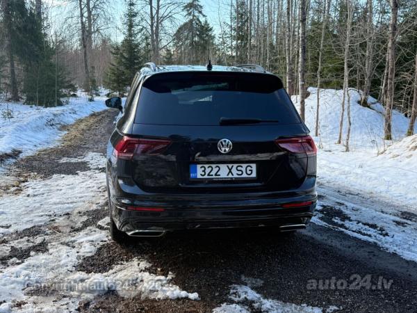 Melns Volkswagen Tiguan 2020 Tallina, ar dzinēja tilpumu 2.00 L un nobraukumu 173 tūkst. km par 24900 €, foto 11 vietnē AUTOMOTO.COM.LV