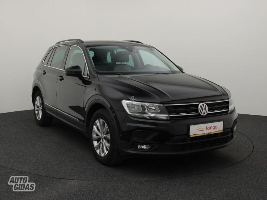 Black Volkswagen Tiguan 2020 in Vilnius, with an engine capacity of 2.00 L and mileage of 176 thousand km for 18999 €, photo 10 on AUTOMOTO.COM.LV