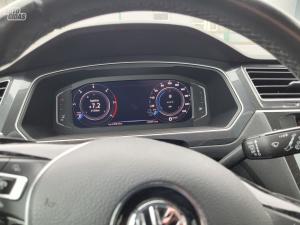 Melns Volkswagen Tiguan 2020 Viļņa, ar dzinēja tilpumu 2.00 L un nobraukumu 206 tūkst. km par 19990 €, foto 7 vietnē AUTOMOTO.COM.LV