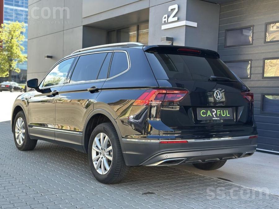 Black Volkswagen Tiguan 2020 in Riga, with an engine capacity of 2.00 L and mileage of 169 thousand km for 19500 €, photo 6 on AUTOMOTO.COM.LV