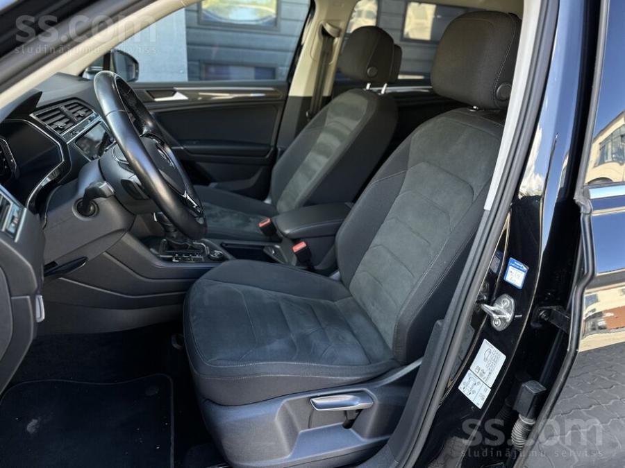 Black Volkswagen Tiguan 2020 in Riga, with an engine capacity of 2.00 L and mileage of 169 thousand km for 19500 €, photo 17 on AUTOMOTO.COM.LV