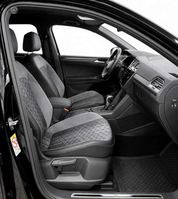 Melns Volkswagen Tiguan 2020 Kauņa, ar dzinēja tilpumu 1.50 L un nobraukumu 167 tūkst. km par 24700 €, foto 8 vietnē AUTOMOTO.COM.LV