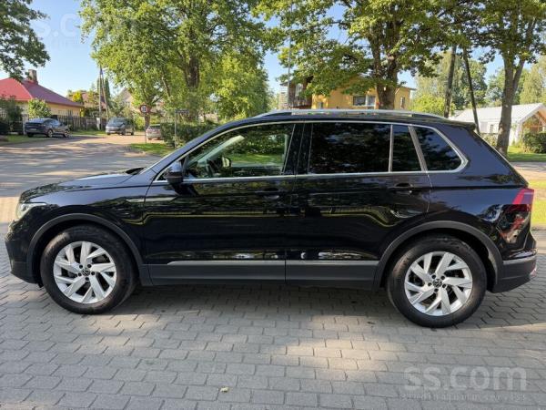 Melns Volkswagen Tiguan 2020 Valmiera, ar dzinēja tilpumu 2.00 L un nobraukumu 224 tūkst. km par 19990 €, foto 8 vietnē AUTOMOTO.COM.LV
