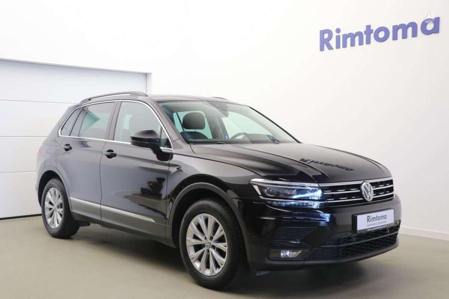 Melns Volkswagen Tiguan 2020 Viļņa, ar dzinēja tilpumu 1.50 L un nobraukumu 118 tūkst. km par 19490 €, foto 1 vietnē AUTOMOTO.COM.LV