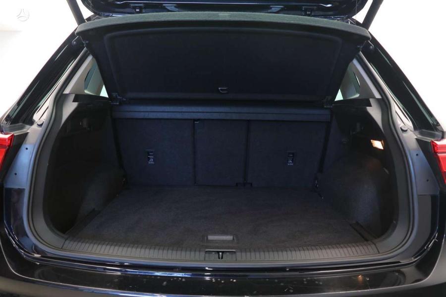 Melns Volkswagen Tiguan 2020 Viļņa, ar dzinēja tilpumu 1.50 L un nobraukumu 118 tūkst. km par 19490 €, foto 9 vietnē AUTOMOTO.COM.LV