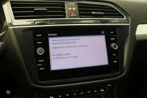 Melns Volkswagen Tiguan 2020 Viļņa, ar dzinēja tilpumu 1.50 L un nobraukumu 118 tūkst. km par 19490 €, foto 22 vietnē AUTOMOTO.COM.LV