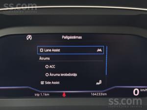 Black Volkswagen Tiguan 2020 in Valmiera, with an engine capacity of 1.50 L and mileage of 164 thousand km for 18200 €, photo 14 on AUTOMOTO.COM.LV