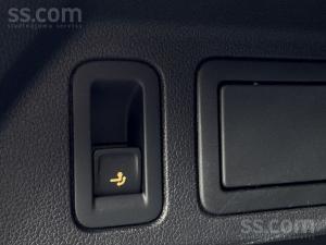 Black Volkswagen Tiguan 2020 in Valmiera, with an engine capacity of 1.50 L and mileage of 164 thousand km for 18200 €, photo 34 on AUTOMOTO.COM.LV