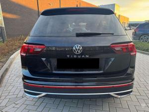 Melns Volkswagen Tiguan 2021 Viļņa, ar dzinēja tilpumu 1.50 L un nobraukumu 138 tūkst. km par 22143 €, foto 6 vietnē AUTOMOTO.COM.LV