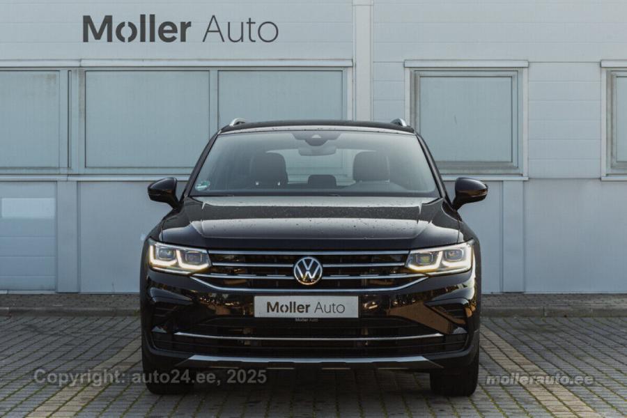 Black Volkswagen Tiguan 2021 in Ventspils, with an engine capacity of 0.00 L and mileage of 107 thousand km for 25876 €, photo 8 on AUTOMOTO.COM.LV