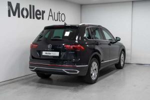 Black Volkswagen Tiguan 2021 in Vilnius, with an engine capacity of 1.40 L and mileage of 139 thousand km for 25800 €, photo 4 on AUTOMOTO.COM.LV