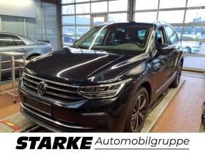 Melns Volkswagen Tiguan 2021 Kauņa, ar dzinēja tilpumu 2.00 L un nobraukumu 71 tūkst. km par 29332 €, foto  vietnē AUTOMOTO.COM.LV