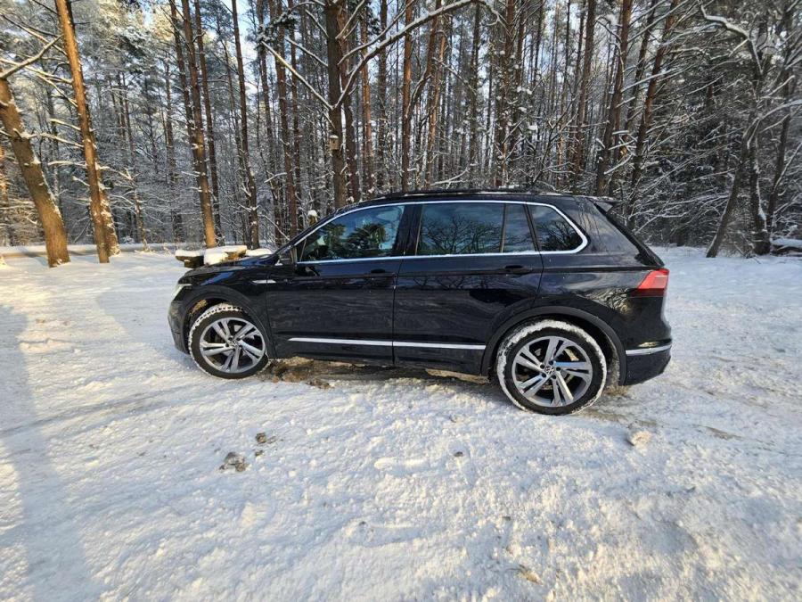 Melns Volkswagen Tiguan 2021 Kauņa, ar dzinēja tilpumu 1.50 L un nobraukumu 94 tūkst. km par 26600 €, foto 8 vietnē AUTOMOTO.COM.LV