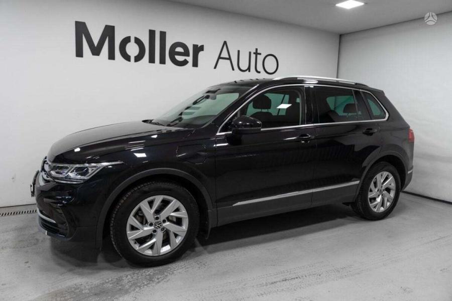 Melns Volkswagen Tiguan 2021 Viļņa, ar dzinēja tilpumu 1.40 L un nobraukumu 103 tūkst. km par 26900 €, foto 2 vietnē AUTOMOTO.COM.LV