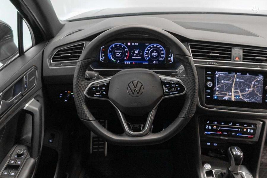 Melns Volkswagen Tiguan 2021 Viļņa, ar dzinēja tilpumu 1.50 L un nobraukumu 65 tūkst. km par 26550 €, foto 12 vietnē AUTOMOTO.COM.LV