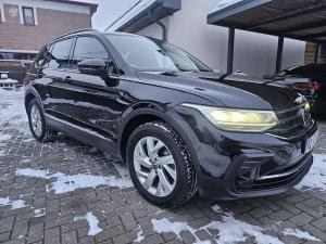 Black Volkswagen Tiguan 2021 in Radviliskis, with an engine capacity of 1.97 L and mileage of 145 thousand km for 21600 €, photo 15 on AUTOMOTO.COM.LV