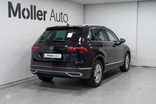 Melns Volkswagen Tiguan 2021 Viļņa, ar dzinēja tilpumu 1.40 L un nobraukumu 139 tūkst. km par 21900 €, foto 4 vietnē AUTOMOTO.COM.LV