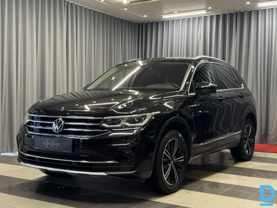 Black Volkswagen Tiguan 2021 in Marupe, with an engine capacity of 2.00 L and mileage of 178 thousand km for 22990 €, photo 1 on AUTOMOTO.COM.LV