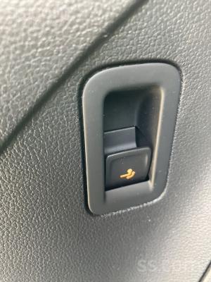 Black Volkswagen Tiguan 2021 in Riga, with an engine capacity of 1.40 L and mileage of 161 thousand km for 21350 €, photo 6 on AUTOMOTO.COM.LV