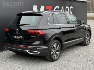 Melns Volkswagen Tiguan 2021 Rīga, ar dzinēja tilpumu 1.40 L un nobraukumu 151 tūkst. km par 23750 €, foto 4 vietnē AUTOMOTO.COM.LV