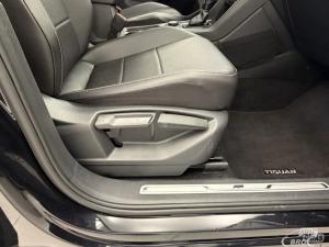 Melns Volkswagen Tiguan 2021 Avižieniai, ar dzinēja tilpumu 2.00 L un nobraukumu 170 tūkst. km par 18900 €, foto 7 vietnē AUTOMOTO.COM.LV