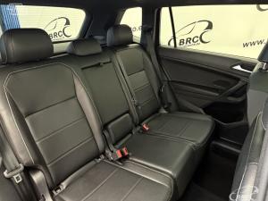 Melns Volkswagen Tiguan 2021 Avižieniai, ar dzinēja tilpumu 2.00 L un nobraukumu 170 tūkst. km par 18900 €, foto 12 vietnē AUTOMOTO.COM.LV