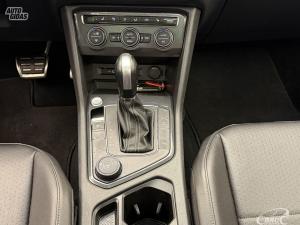 Melns Volkswagen Tiguan 2021 Avižieniai, ar dzinēja tilpumu 2.00 L un nobraukumu 170 tūkst. km par 18900 €, foto 18 vietnē AUTOMOTO.COM.LV