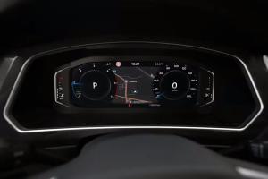 Melns Volkswagen Tiguan 2021 Jelgava, ar dzinēja tilpumu 2.00 L un nobraukumu 178 tūkst. km par 22800 €, foto 20 vietnē AUTOMOTO.COM.LV
