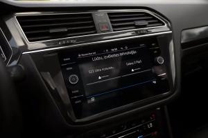 Melns Volkswagen Tiguan 2021 Jelgava, ar dzinēja tilpumu 2.00 L un nobraukumu 178 tūkst. km par 22800 €, foto 27 vietnē AUTOMOTO.COM.LV