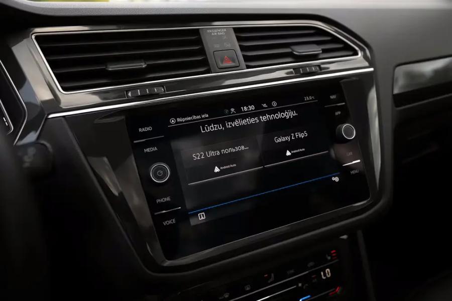 Melns Volkswagen Tiguan 2021 Jelgava, ar dzinēja tilpumu 2.00 L un nobraukumu 178 tūkst. km par 22800 €, foto 27 vietnē AUTOMOTO.COM.LV