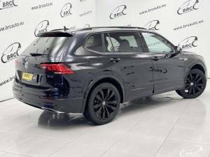 Black Volkswagen Tiguan 2021 in Vilnius, with an engine capacity of 1.98 L and mileage of 170 thousand km for 17900 €, photo 4 on AUTOMOTO.COM.LV