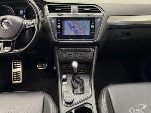 Black Volkswagen Tiguan 2021 in Vilnius, with an engine capacity of 1.98 L and mileage of 170 thousand km for 17900 €, photo 16 on AUTOMOTO.COM.LV