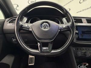 Black Volkswagen Tiguan 2021 in Vilnius, with an engine capacity of 1.98 L and mileage of 170 thousand km for 17900 €, photo 29 on AUTOMOTO.COM.LV