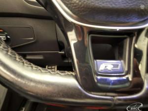 Black Volkswagen Tiguan 2021 in Vilnius, with an engine capacity of 1.98 L and mileage of 170 thousand km for 17900 €, photo 32 on AUTOMOTO.COM.LV