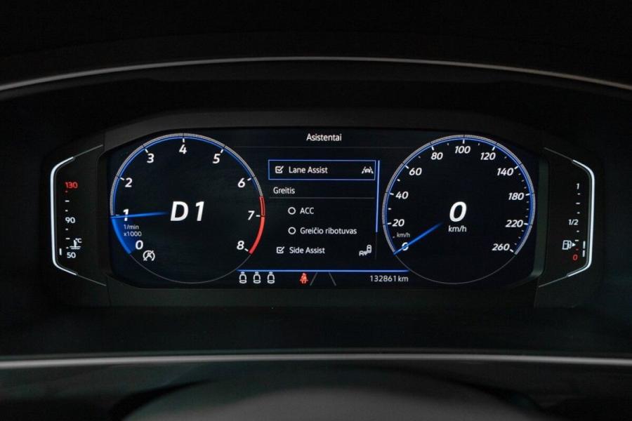 Melns Volkswagen Tiguan 2021 Viļņa, ar dzinēja tilpumu 2.00 L un nobraukumu 133 tūkst. km par 28900 €, foto 16 vietnē AUTOMOTO.COM.LV